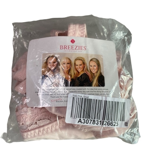 Breezies | Intimates & Sleepwear | Breezies Nwt Lace Bralette Bra Set ...